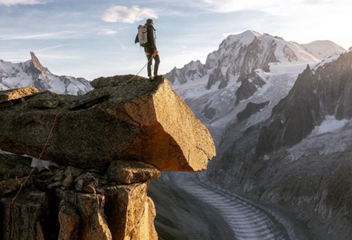 Somewhere in the Mont blanc range, Photo © Seb Montaz, Oct 2023 ...